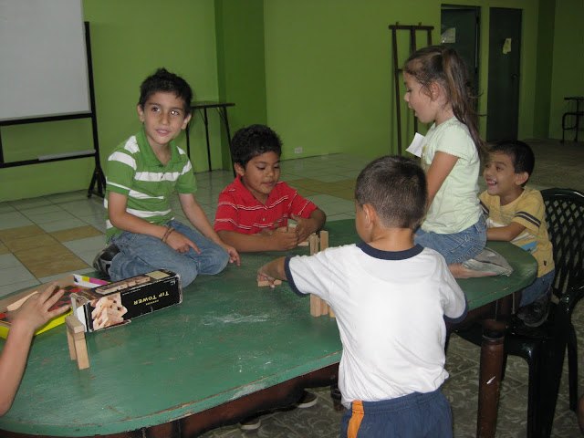 Pura Vida: Costa Rica Part # 2 Kindergarten & Feriencamp