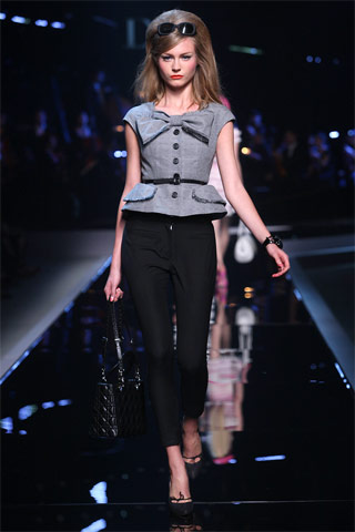 Fashion Runway | Christian Dior Resort 2011 by John Galliano | Cool ...