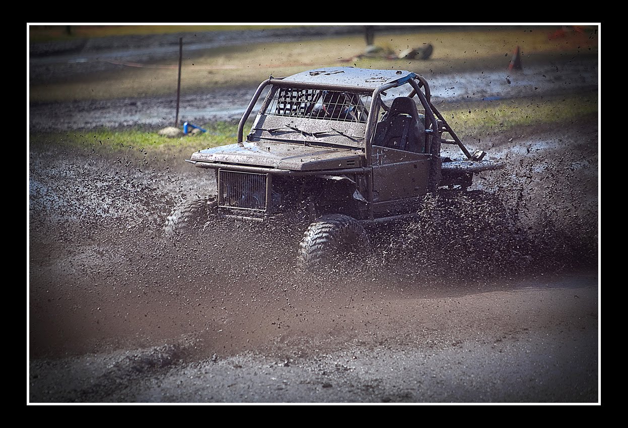 Rebecca O'Grady Photographics: Kabra Mud Races 17th July 2010