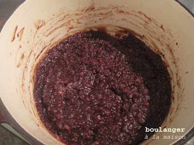 You can do it... at home!: Perfect match, green tea ice cream and red ...