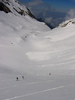 Snow Trace: Cate ceva despre avalanse