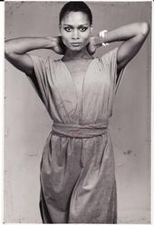 Skip the Makeup: Which one is it? (spot the trans model)