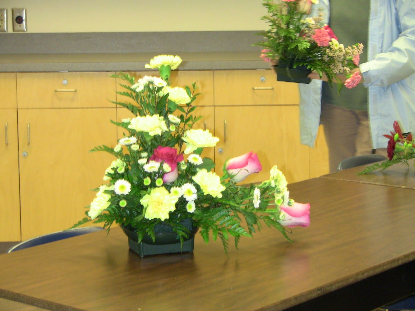 Floral Design: L-Pattern Arrangement