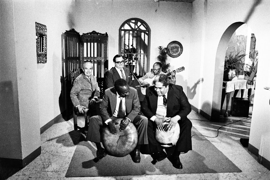 mousiké: febrero 2011