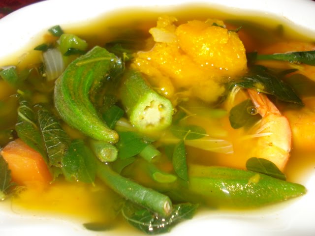 Casa Baluarte Filipino Recipes: Laswa Ilonggo