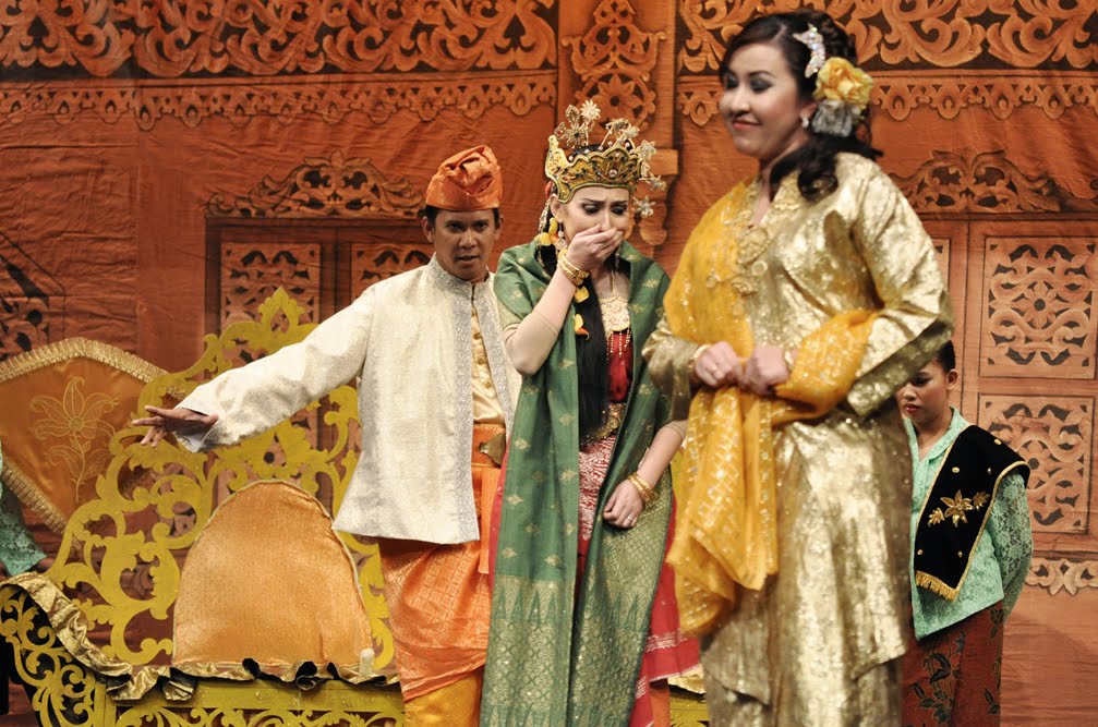 LIFE: 4. The Legend of Princess Saadong - Princess of Kelantan