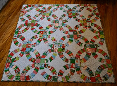 Lucy & Norman: Christmas Pickledish Quilt!