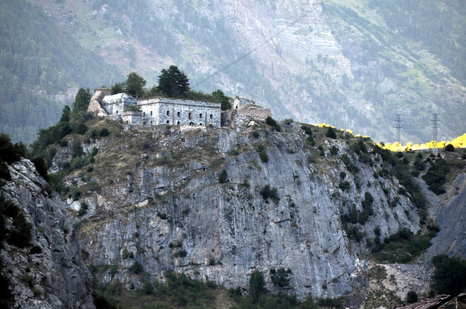 DE PASEO POR CANFRANC: RUTA HISTÓRICA POR EL VALLE DE CANFRANC .(2)