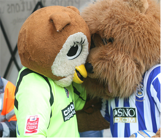 Is Your Mascot A Chicken In Disguise...?: #8 Oldham Athletic