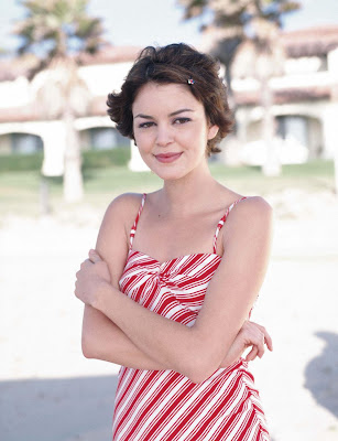 The Cathode Ray Mission: Femme Fatale Friday: Nora Zehetner