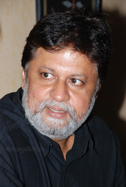 test: Actor Jayaprakash HQ Stills, Actor Jayaprakash Photo Gallery, Images