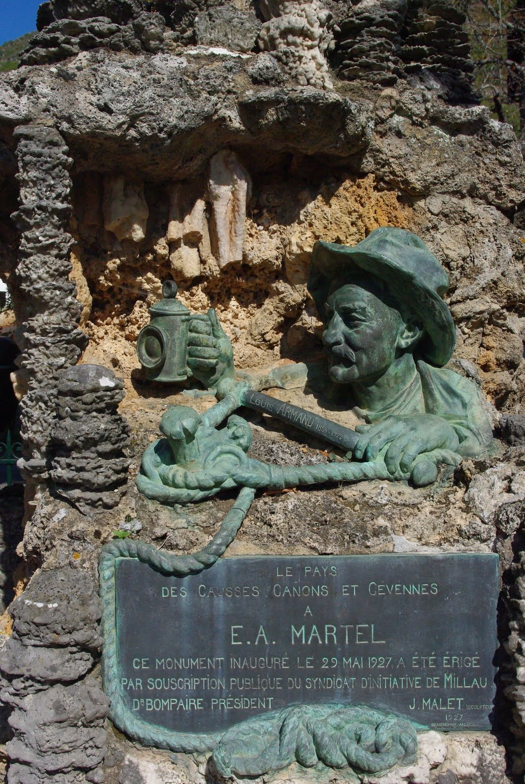 Gorges du Tarn: Edouard-Alfred MARTEL, le père de la spéléologie…