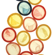 Me gusta probar cosas nuevas...: el condón aki... el condón acá...