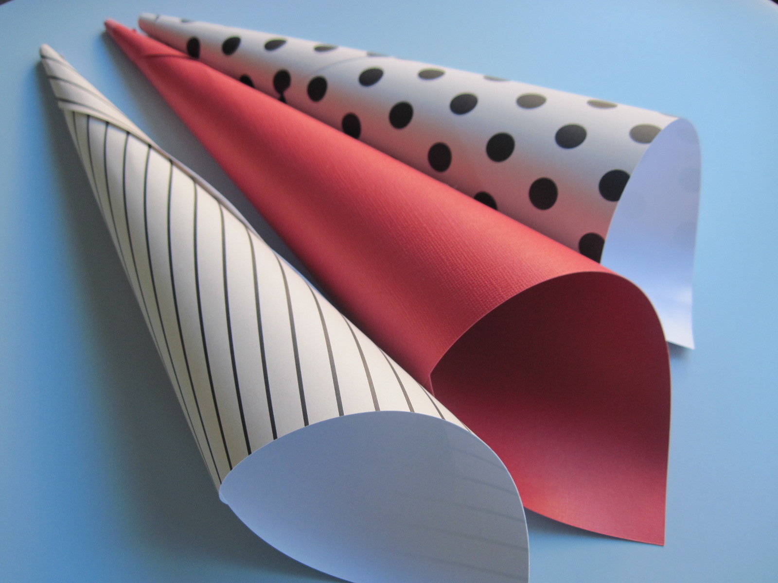 Two Shades of Pink: Pretty Paper Cones: Good Living Magazine Project 3