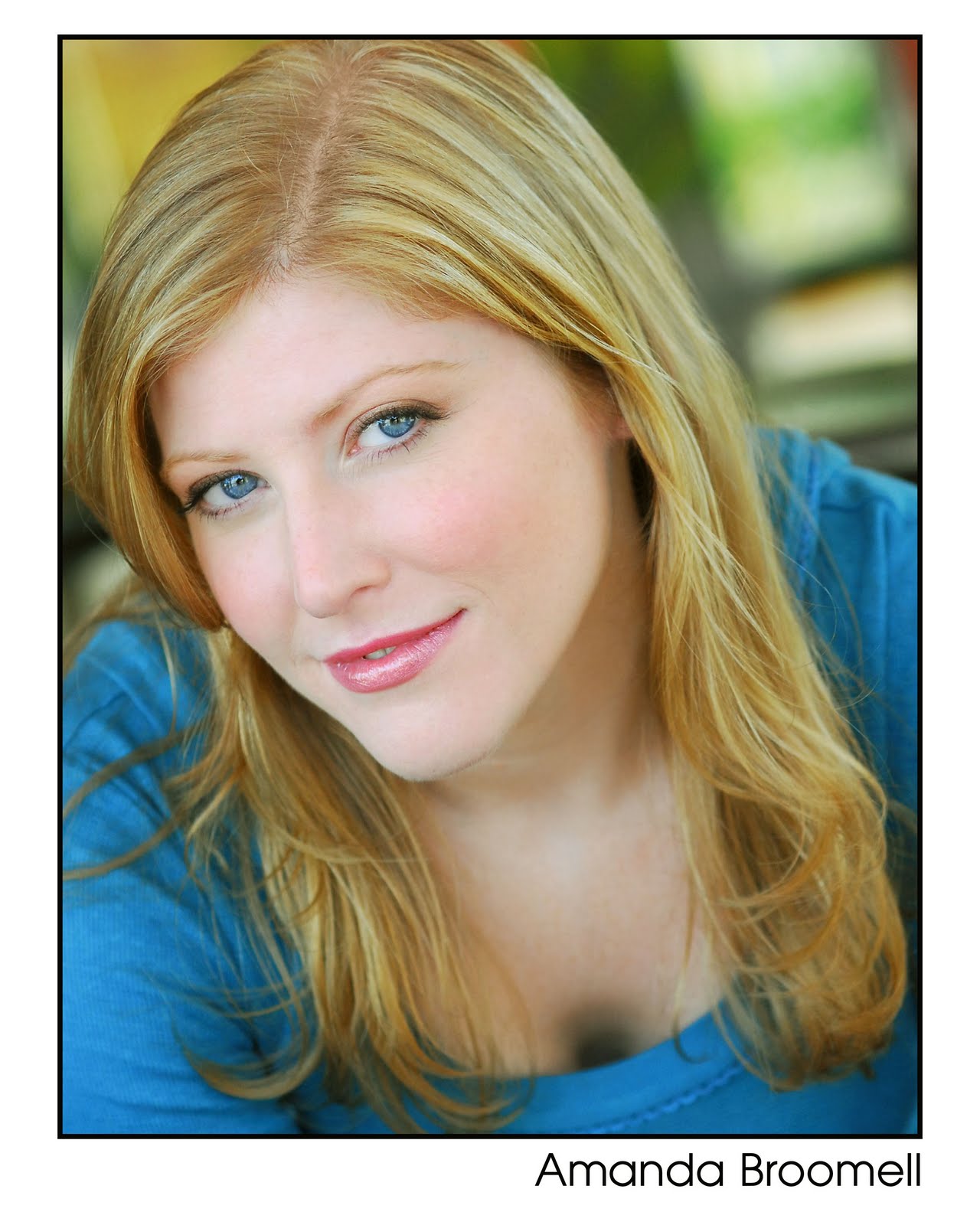 Left Hip Productions: Amanda Broomell - From The Hip 2010