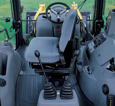 Makina ilan rehberi: Komatsu WB93R-5 Beko Loder özellikleri