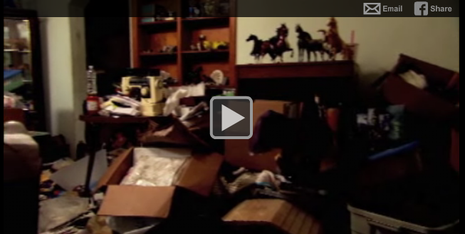 Breyer Sightings: Hoarders: Buried Alive - TLC