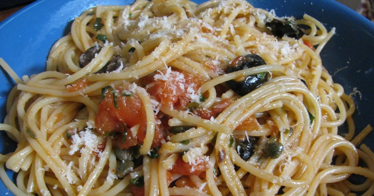 The World in My Kitchen: Pasta alla Puttanesca