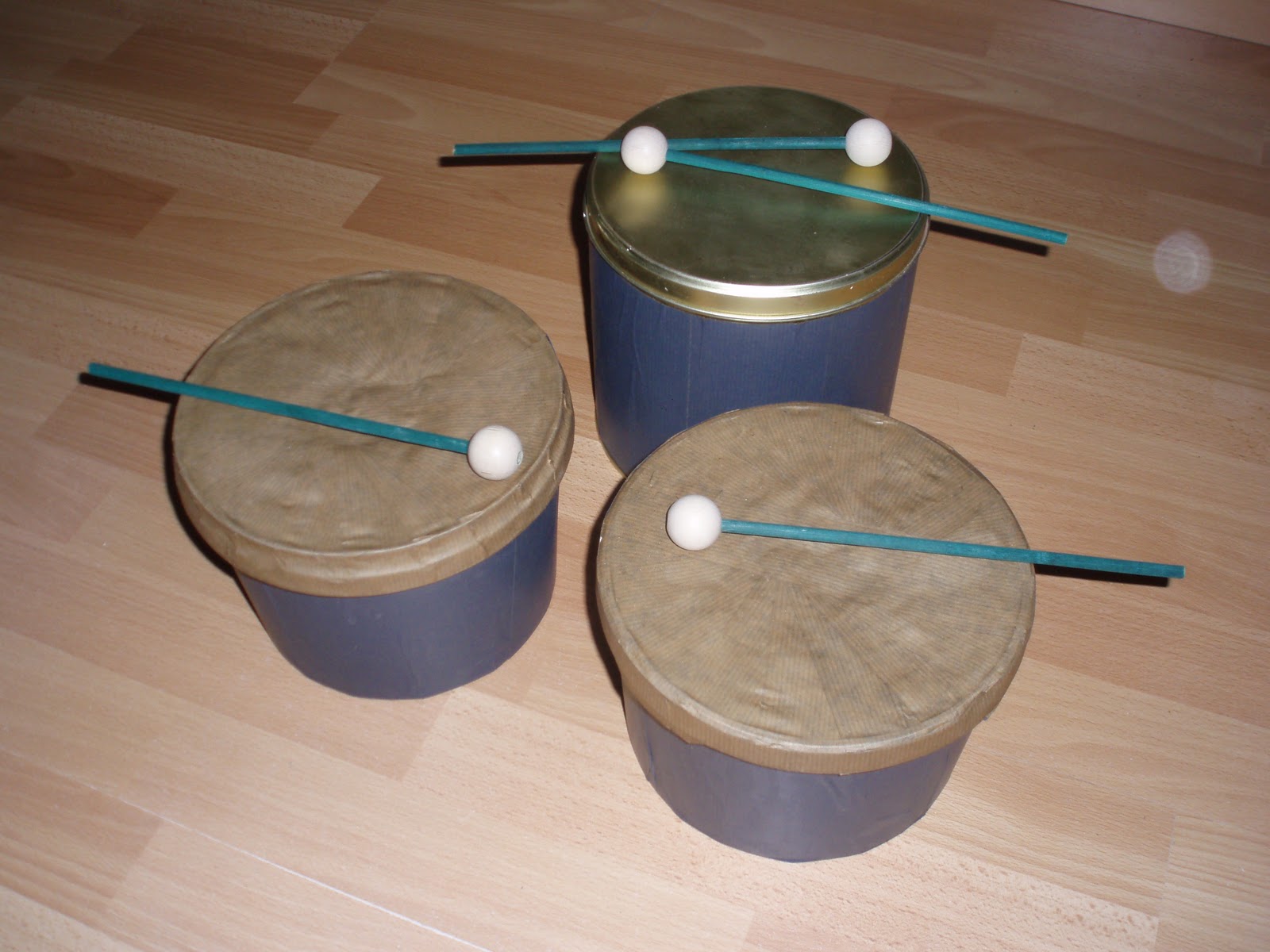 Juf Jasmien: Muziekinstrumenten