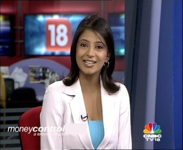 sexy for girls: CNBC TV18 female newsreader wallpapers