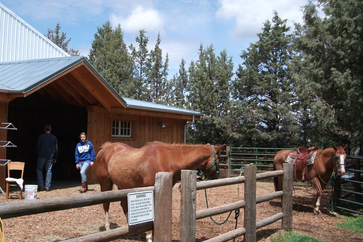 Riders Without Borders: 6 Days at the Fly Spur Ranch, Oregon USA
