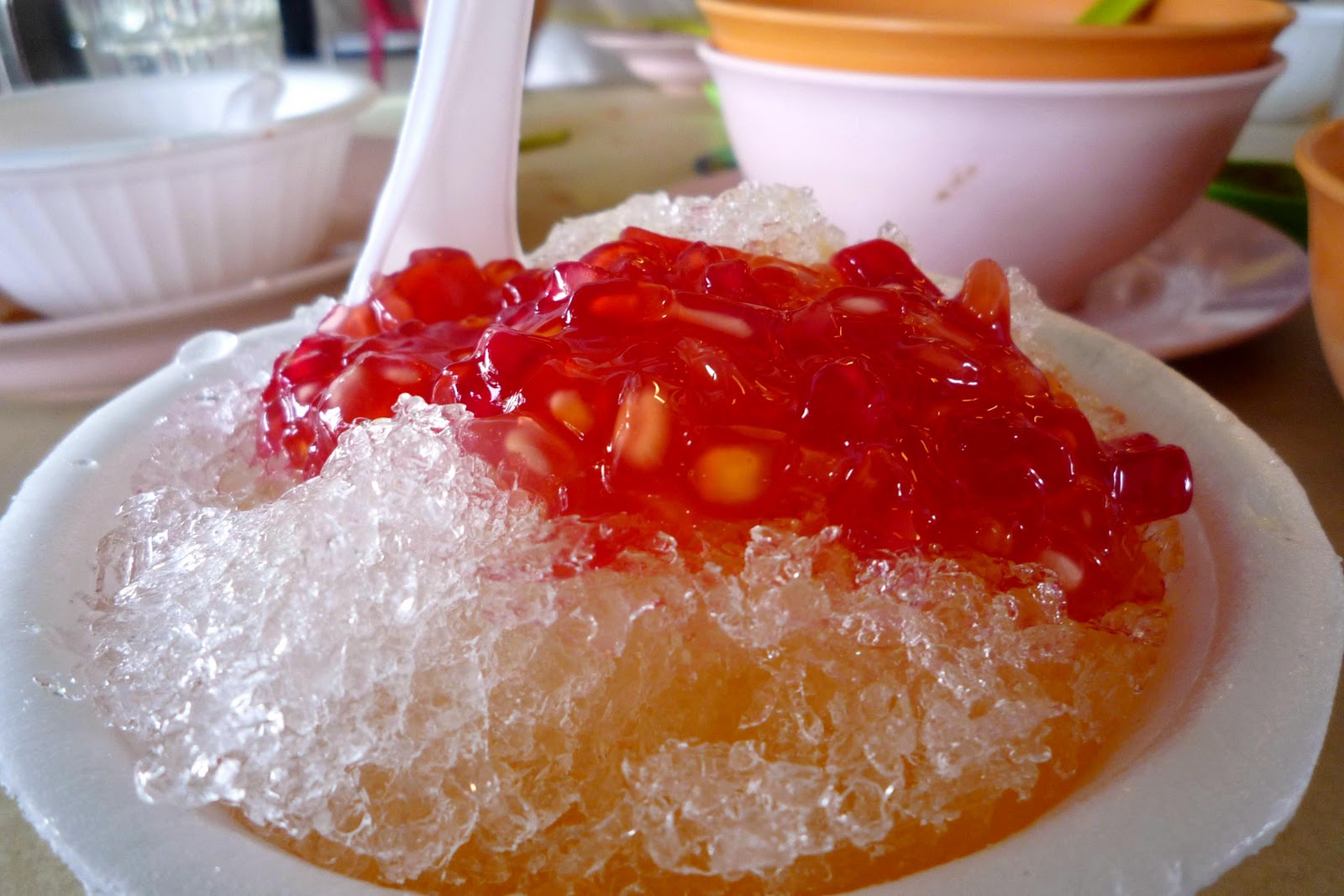 A Coffeeholic's Travel Tale: Red Sagu Dessert with Bee Tai Bark???