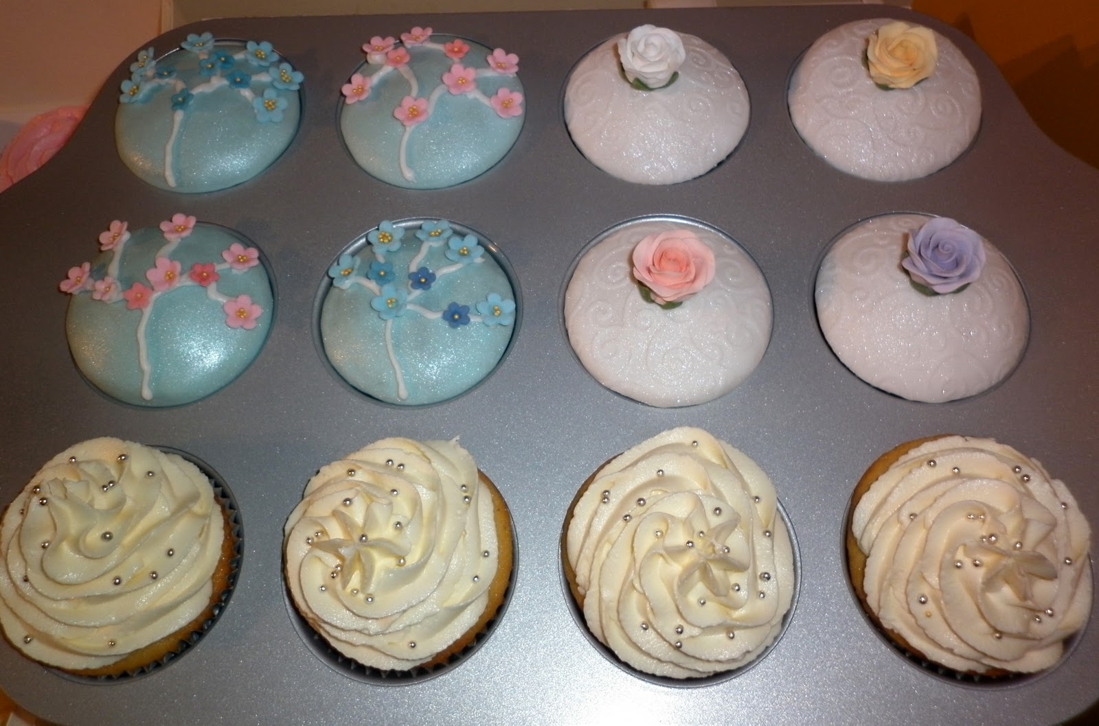 Caketopia: Bake Sale Goodies