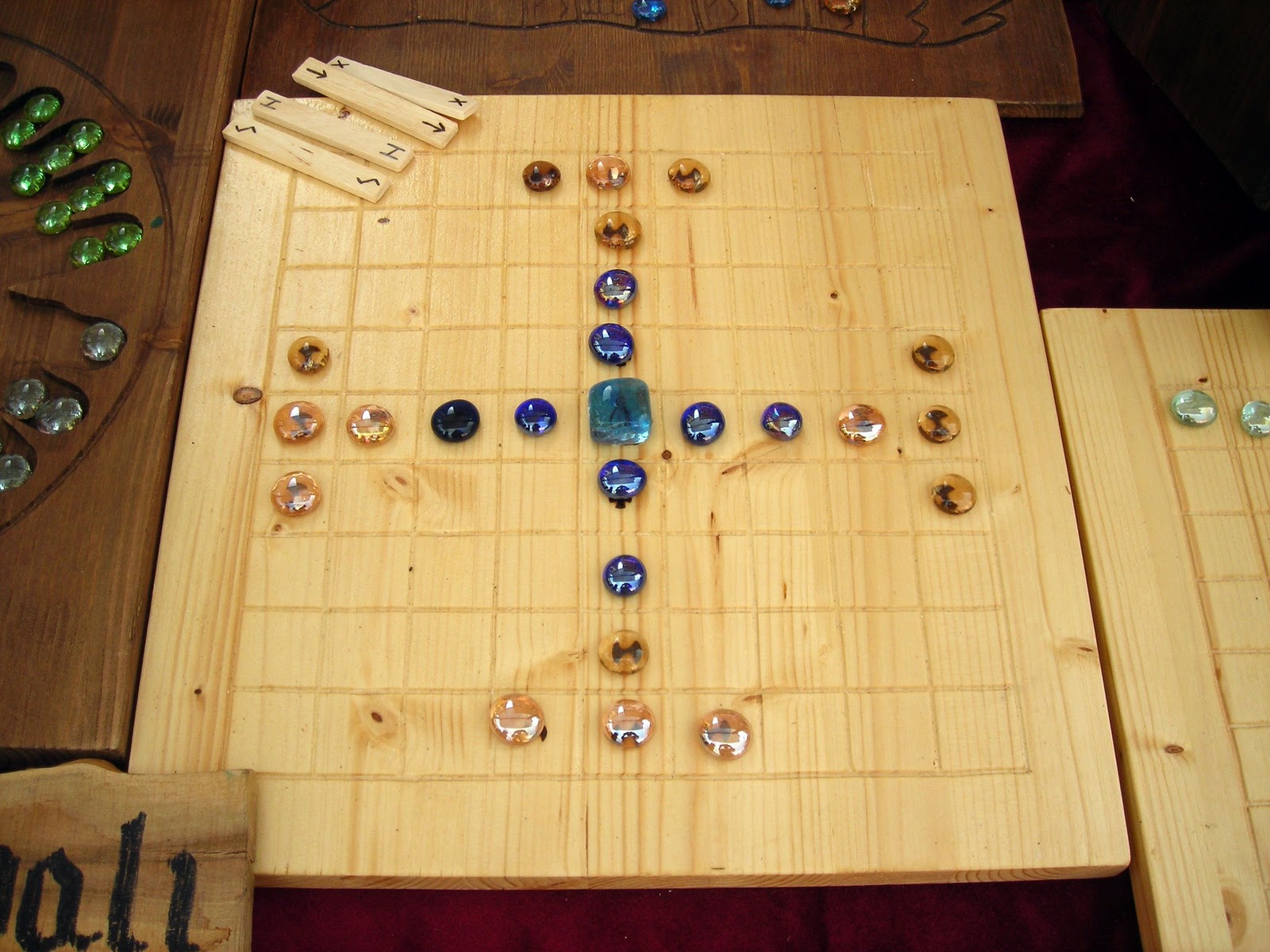 Compagnia di arti e mestieri medievali: Giochi da tavolo storici