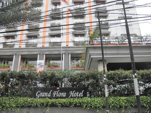 Kemang Point: Neighbor