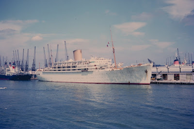 SHIPS & THE SEA - BLOGUE dos NAVIOS e do MAR: Royal Mail Lines cruise ...