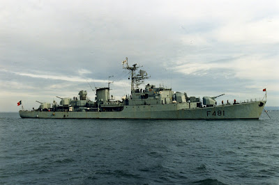 SHIPS & THE SEA - BLOGUE dos NAVIOS e do MAR: Fragata COMANDANTE ...