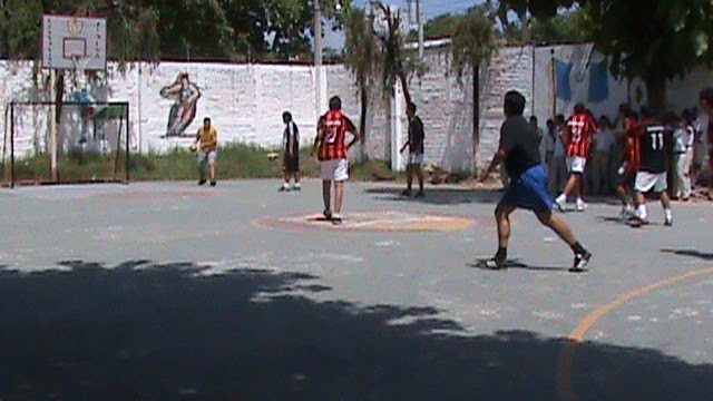 INSTITUTO NACIONAL DE TONACATEPEQUE: COMPARTIENDO ALGUNAS FOTOS DE LAS ...