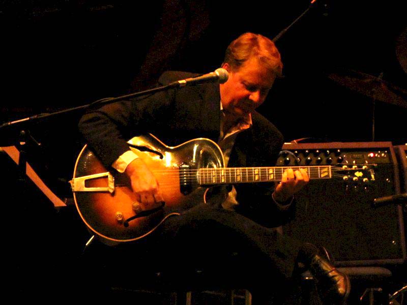 Canberra Jazz blog: April 2010