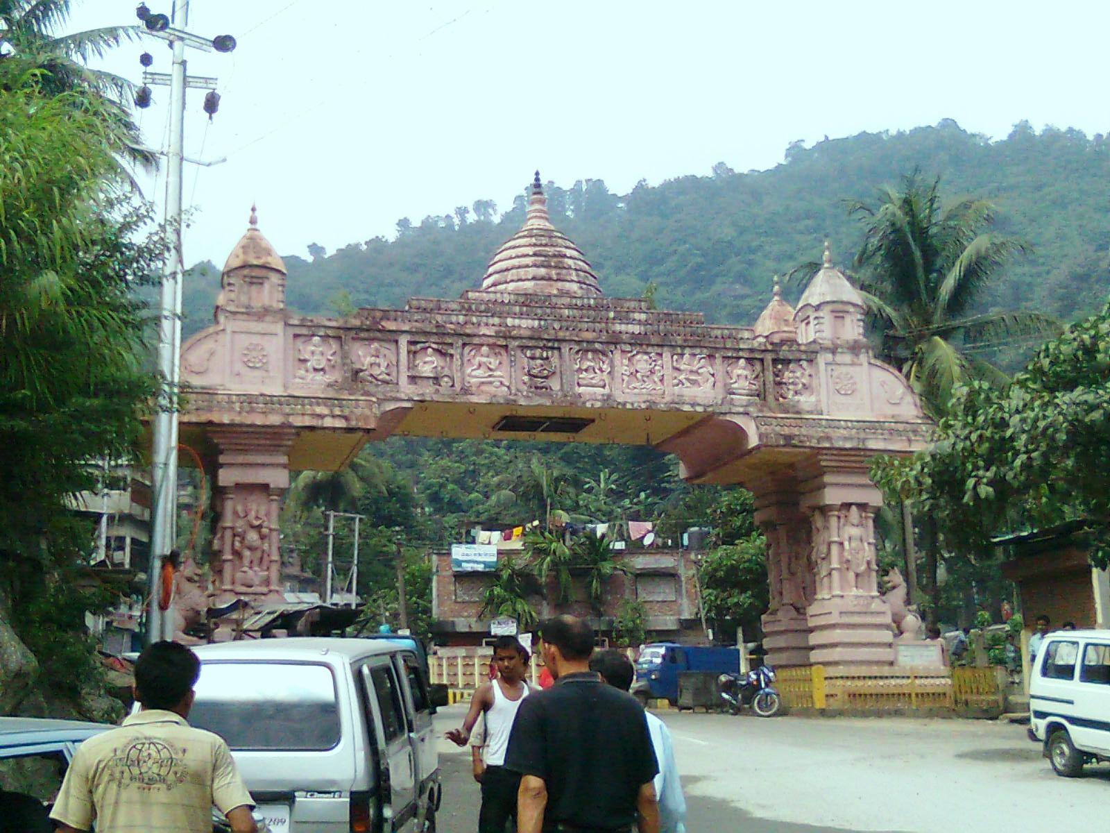 leading lines: kamakhya Temple in photo