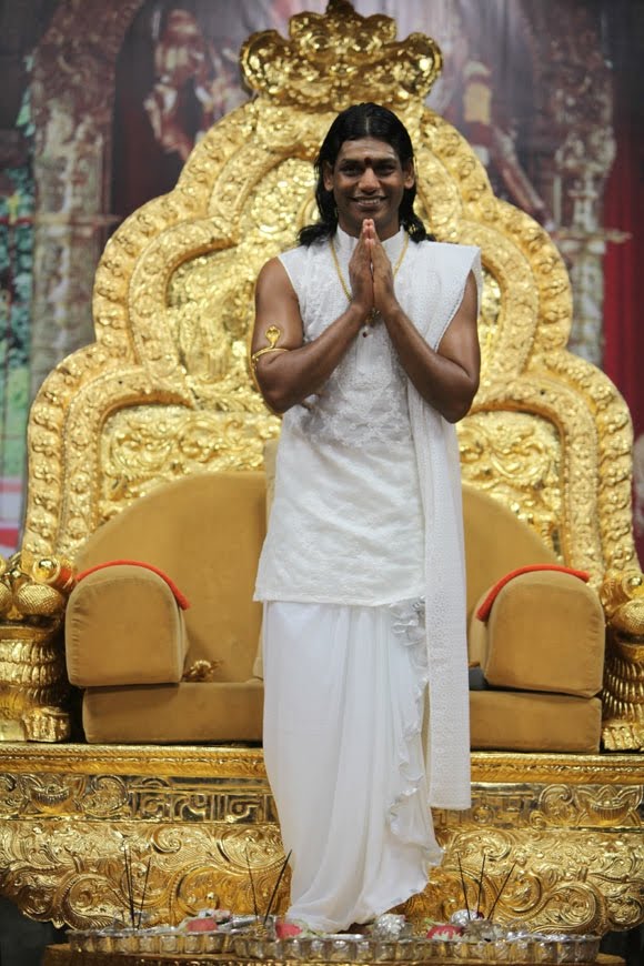 Nithyananda en Español: Quién es Paramahansa Nithyananda?
