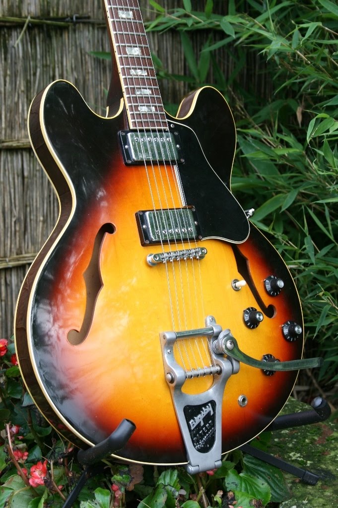The Gibson ES-335 » 2010 » April