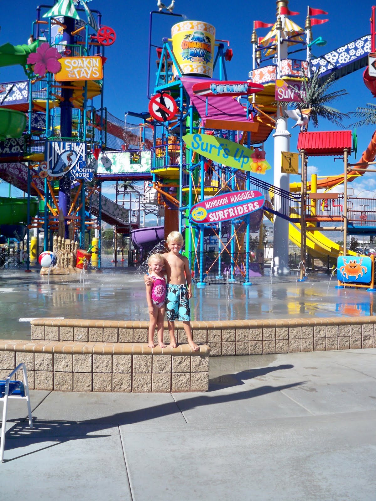 The Smith Family: Cowabunga Bay