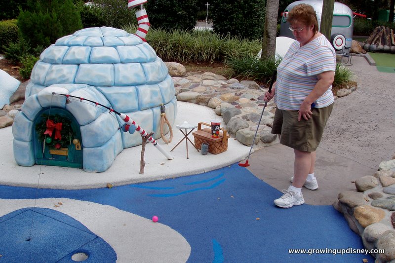 Growing Up Disney: Disney Mini-Golf at Winter Summerland