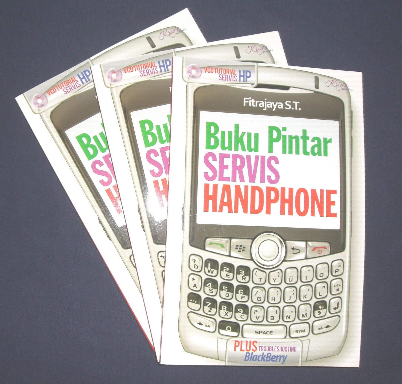 Buku Pintar Servis Handphone