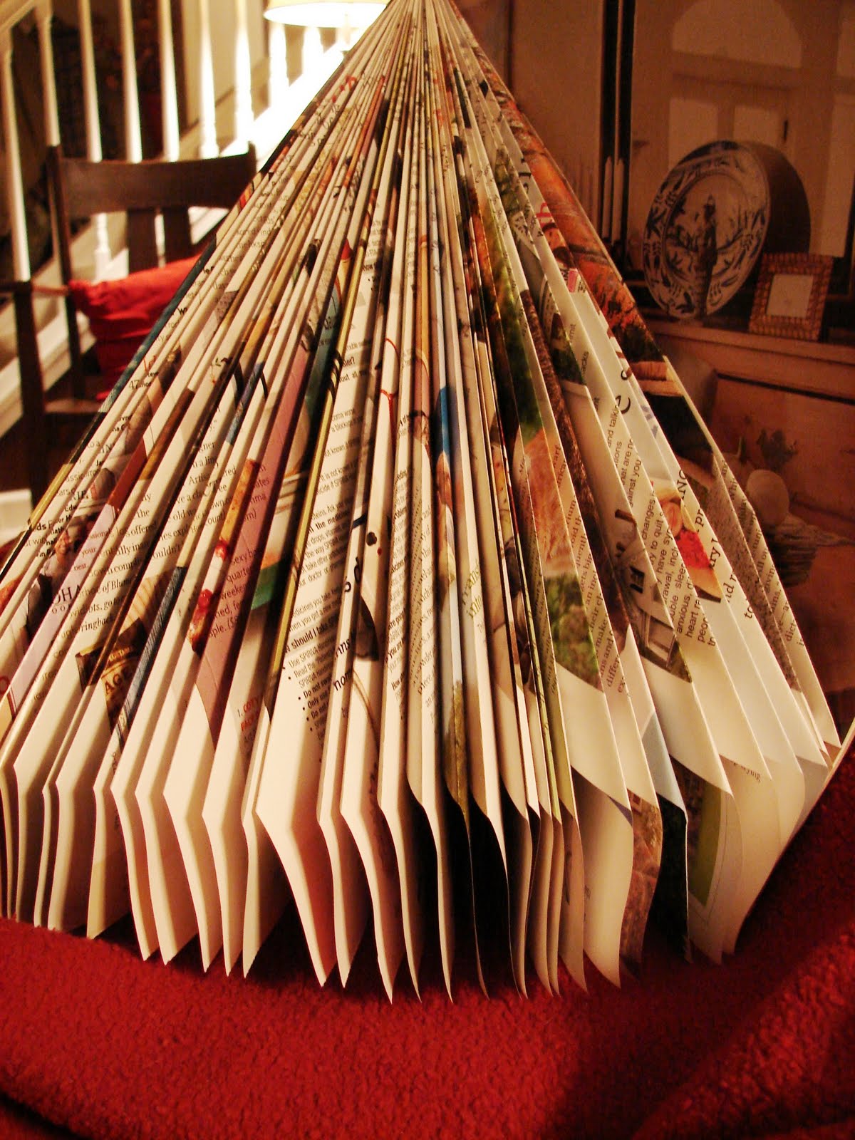 Miss Matched and Marvelous: Upcycled Magazine to a Christmas Tree!