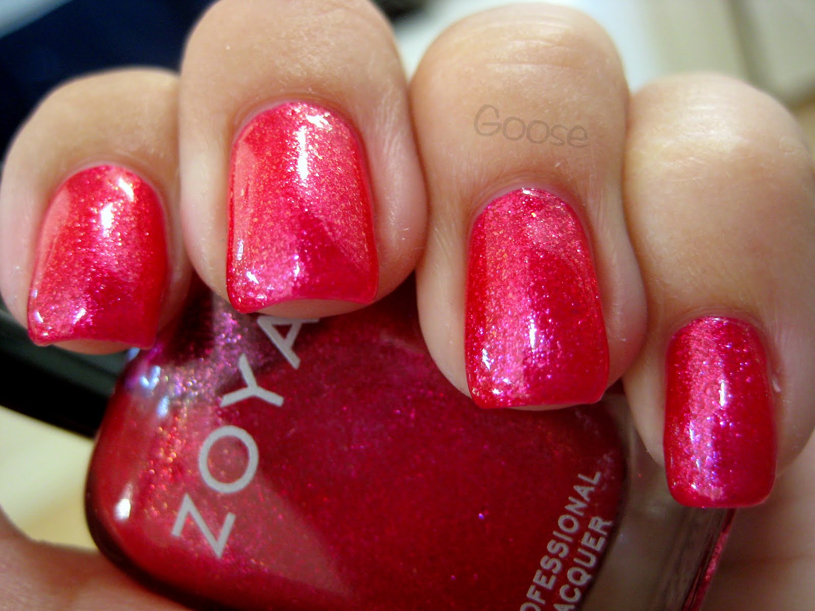 Goose's Glitter: Zoya Sparkle Swatches