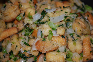 Delicious Dishes: Crouton Stuffing