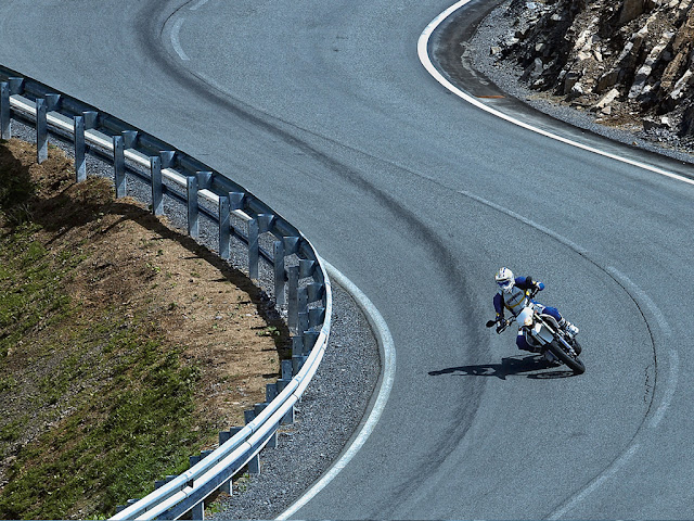 Motorcycle - Motor Models: 2011 Husaberg FS570