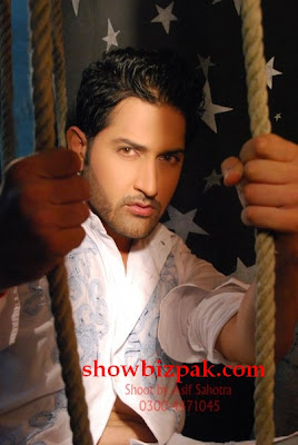 Pakistani Showbiz : Pakistani Actor Hanan Sameed