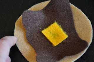 Love thy neighbor's crafts: Felt food tutorial