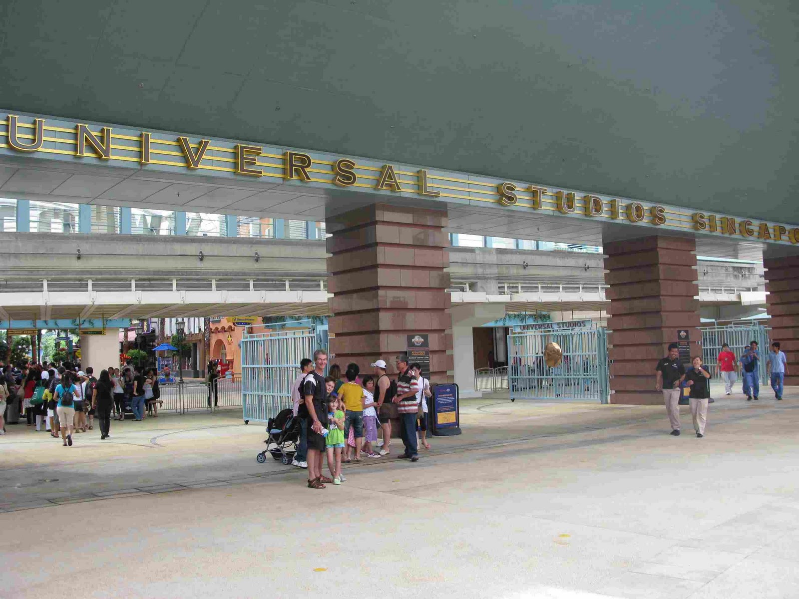 Bali / Singapore: Metaphysical, Healing or Travel!: Universal Studios ...