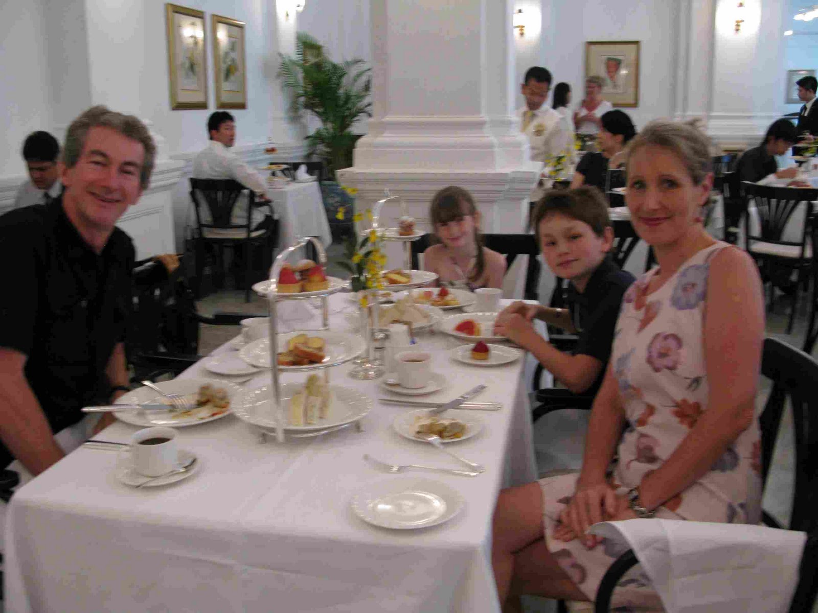 Bali / Singapore: Metaphysical, Healing or Travel!: High Tea at Raffles