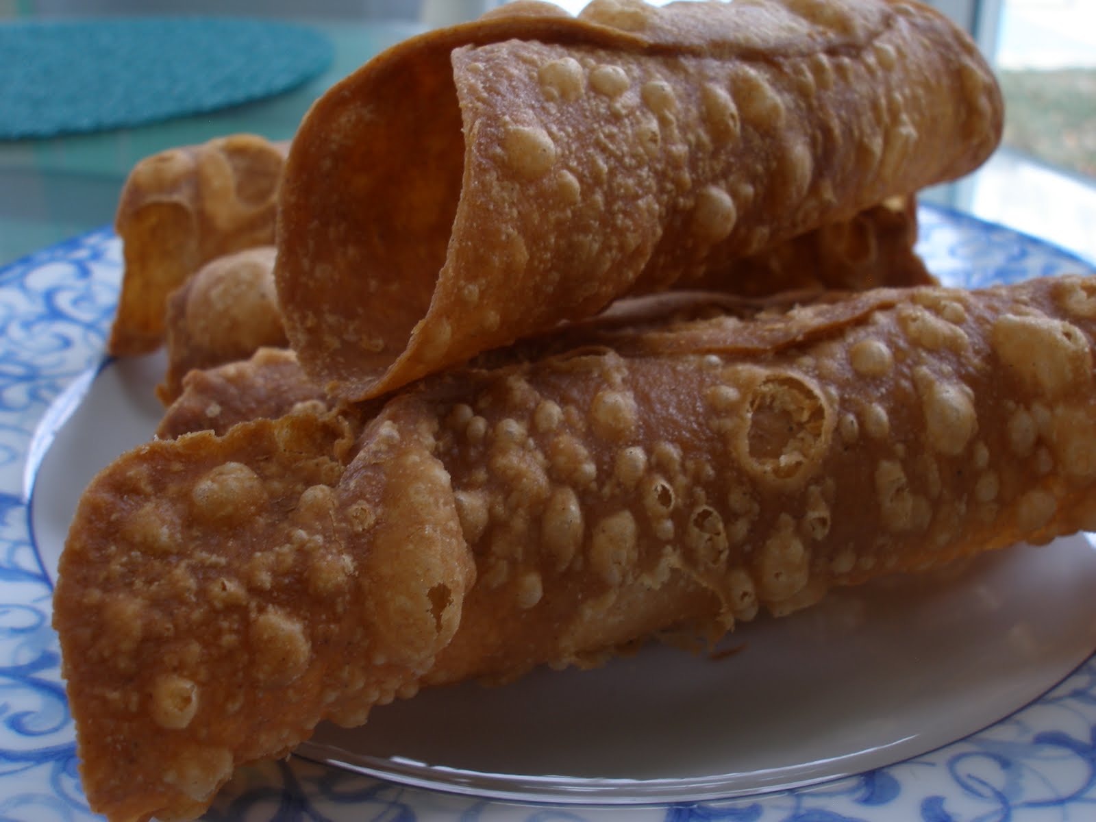 The Tasty One: Cannoli Queen