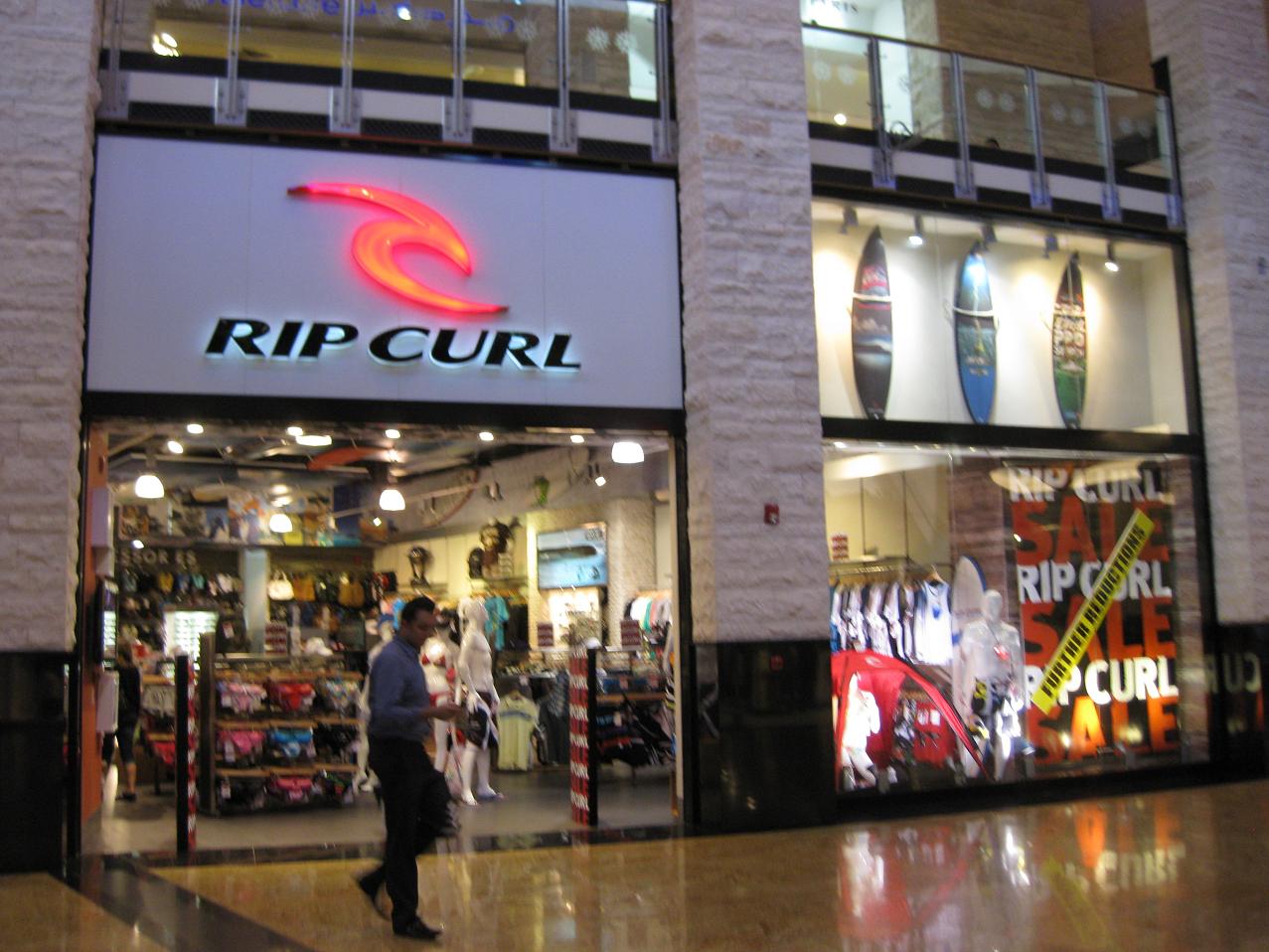 Denny Ramdhani Kardadi: Ramadhan In Mall of The Emirates (MOE) Dubai