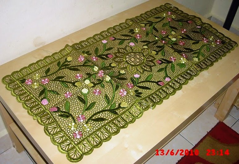 Bordir Boutique: Alas Meja